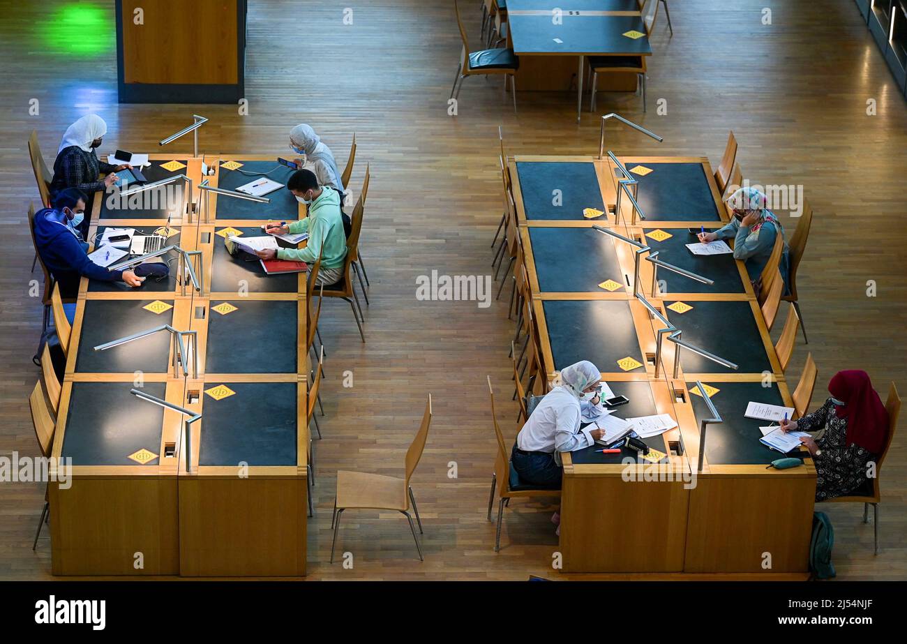 Ancient library of alexandria egypt hi-res stock photography and images ...
