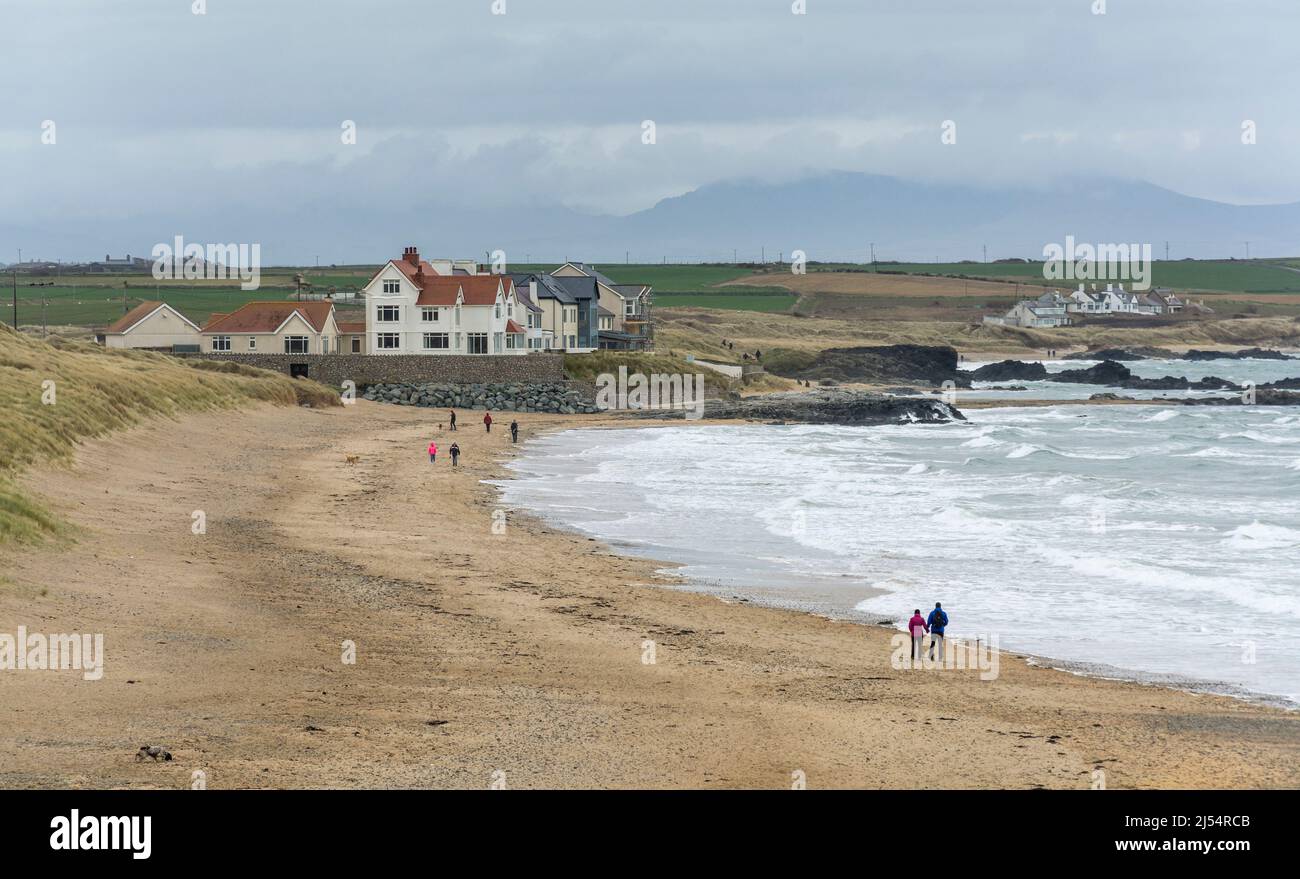 View of Treath Llydan beach at Rhosneigr, Anglesey, North Wales, UK ...
