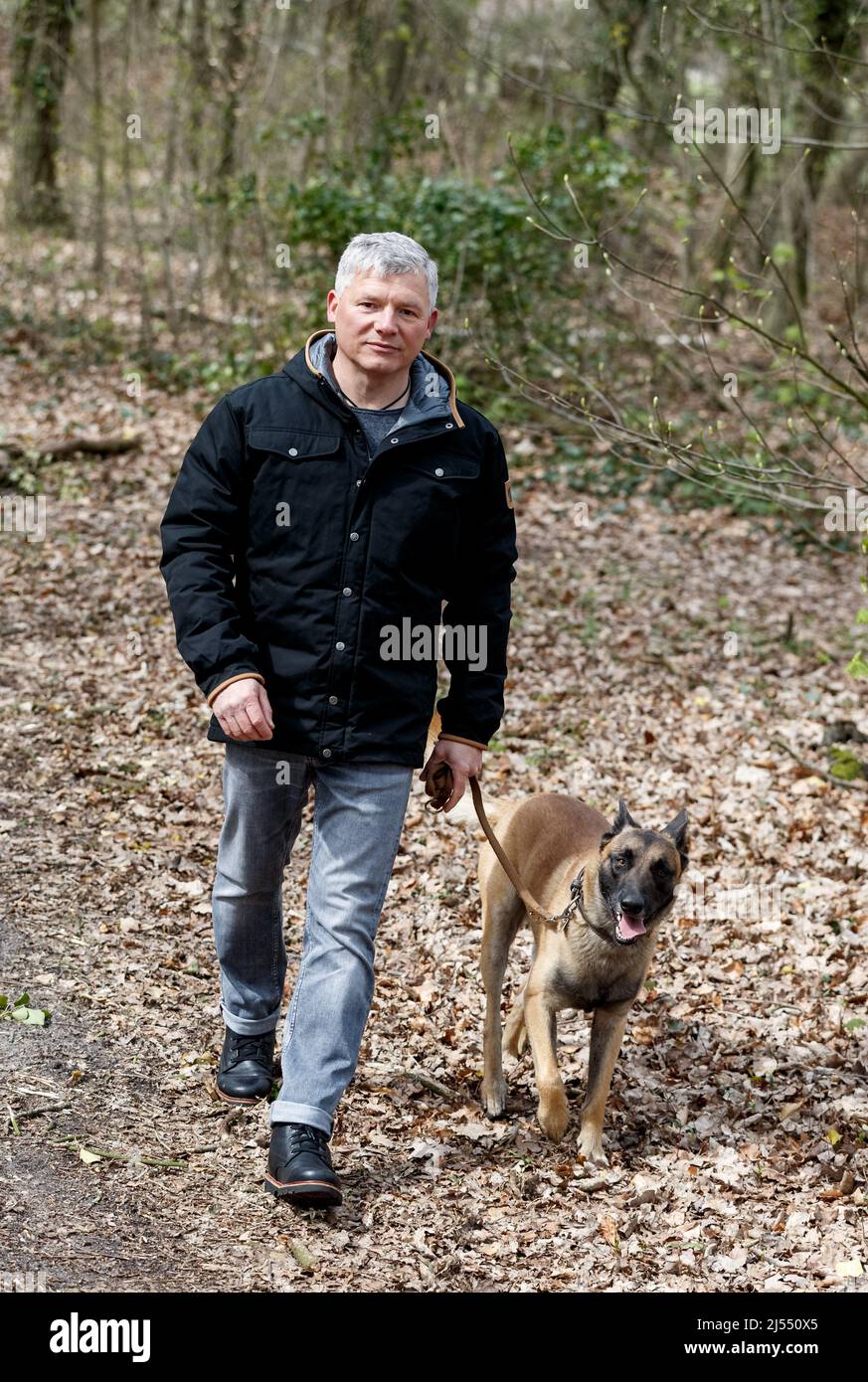 Hyerhagen, Germany. 08th Apr, 2022. Bestselling author Andreas ...