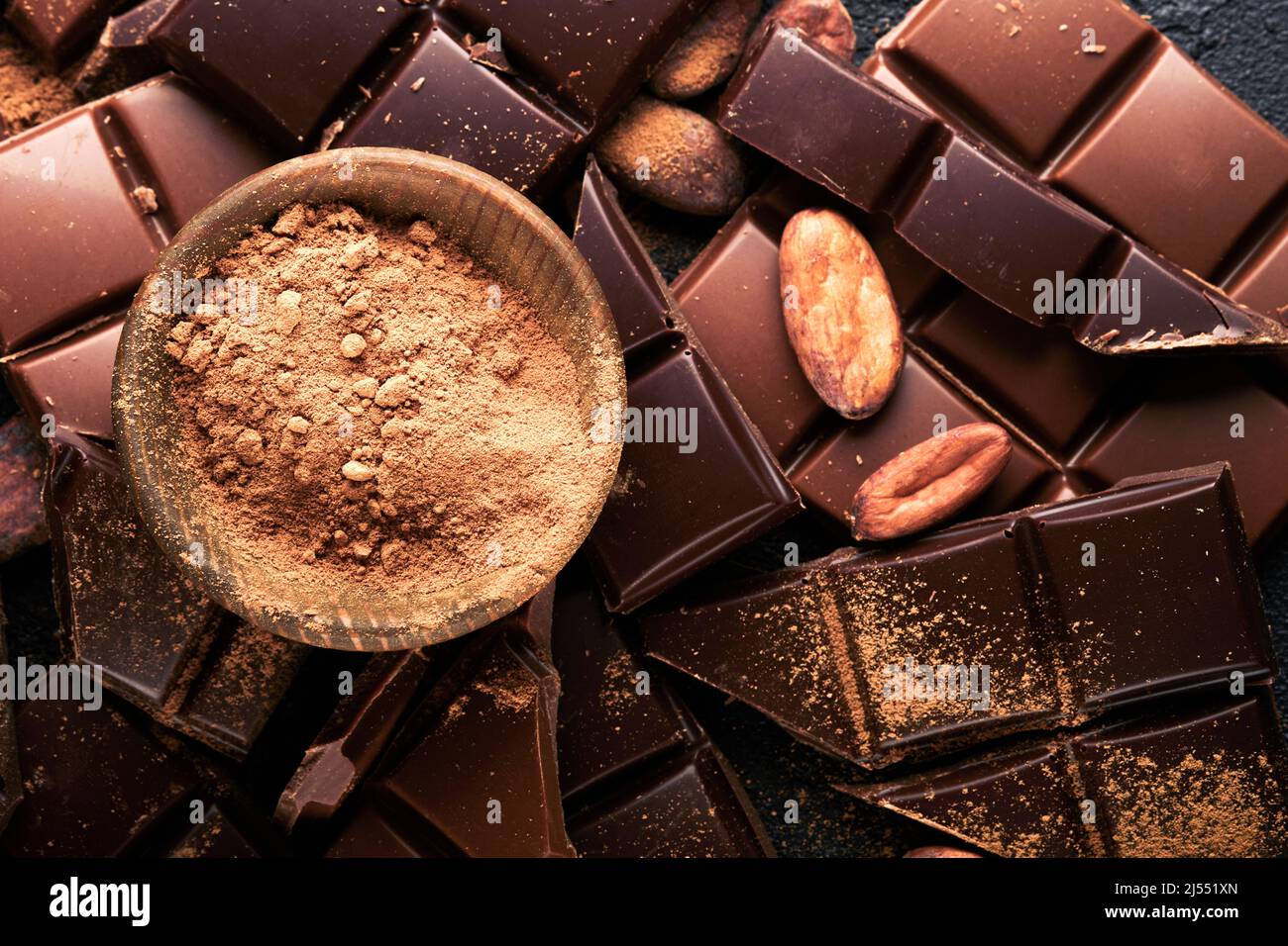 Chocolate and cocoa powder. Composition of cocoa powder, grated and ...
