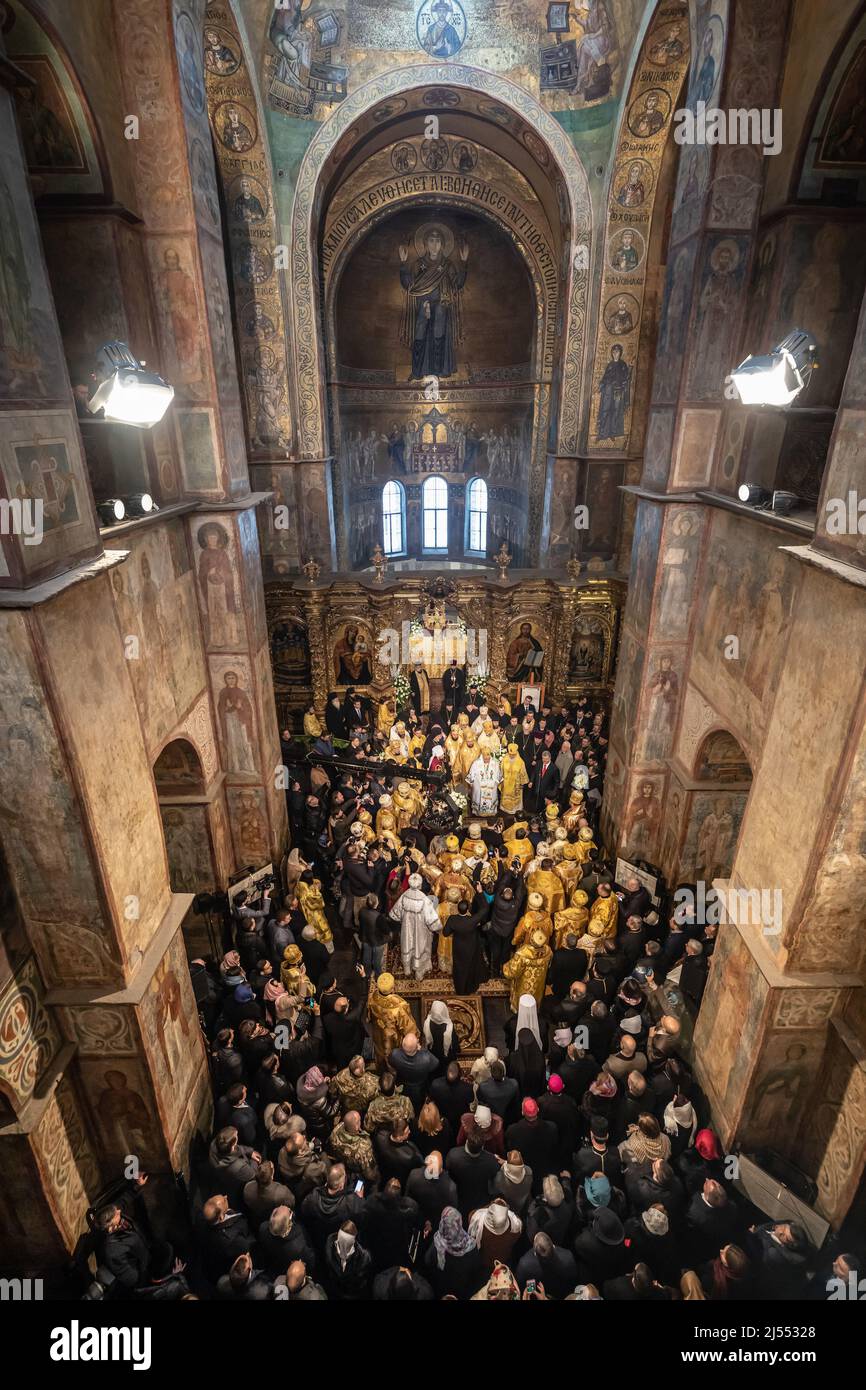 Liturgy and enthronement of Primate of the Orthodox Church of Ukraine ...