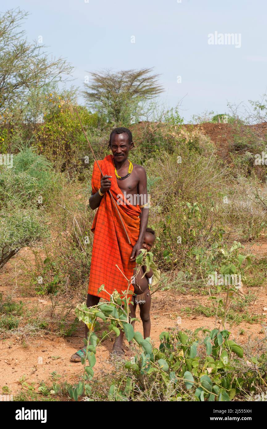 Hamar Man and child, Omo river valley, Southern Ethiopia Stock Photo ...