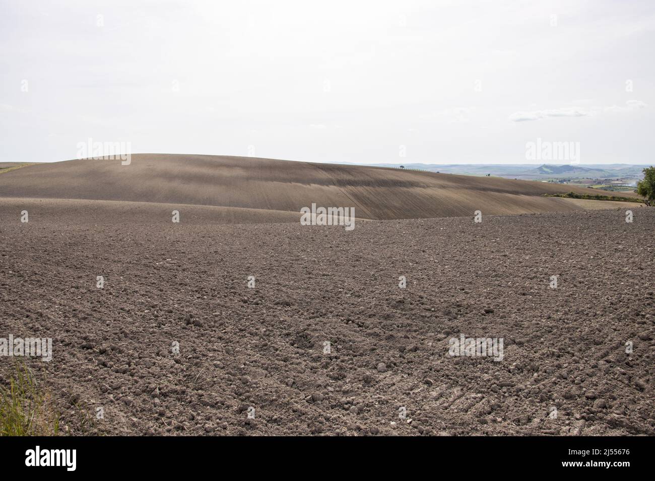Empty land hi-res stock photography and images - Alamy