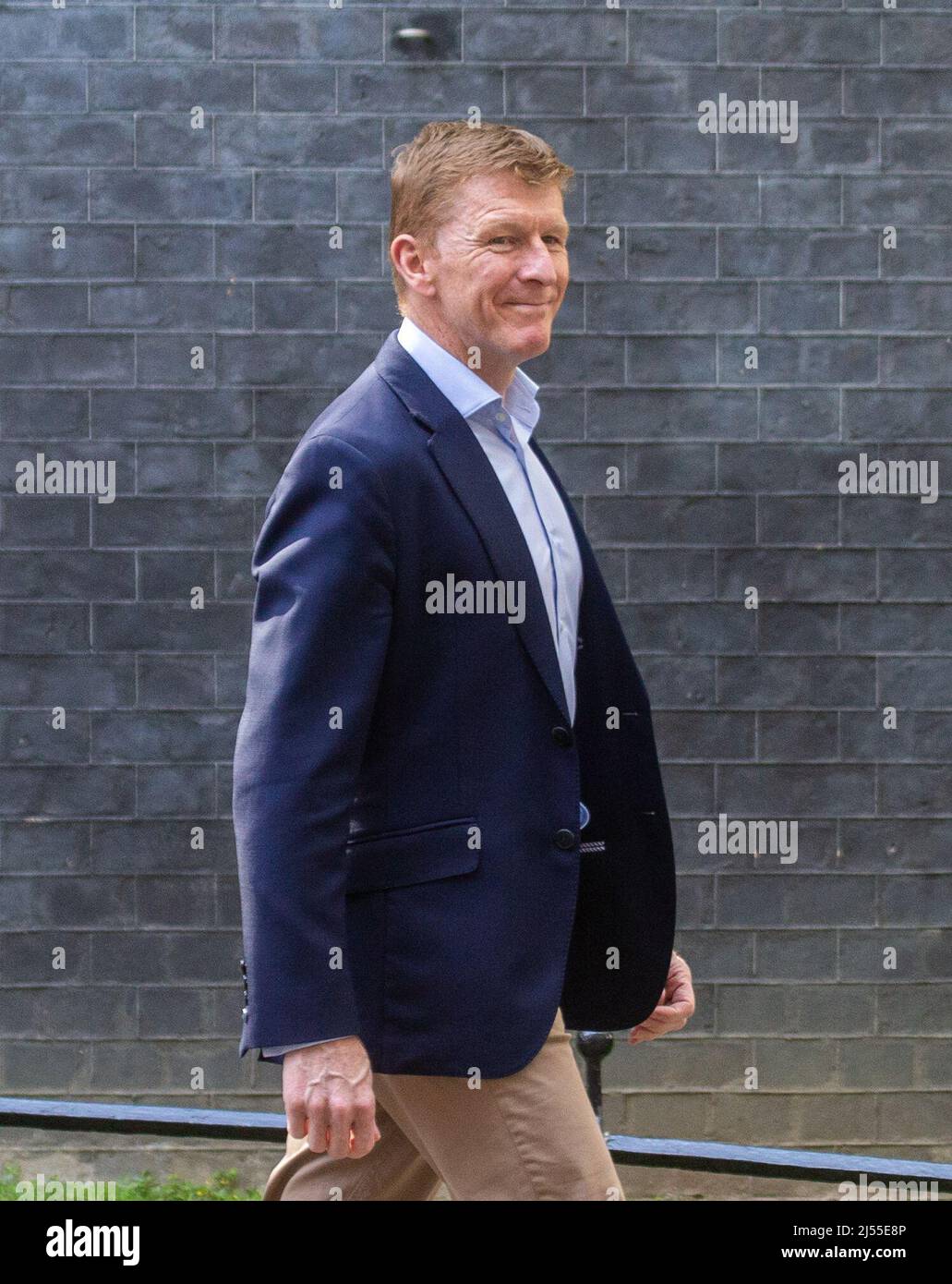 London, England, UK. 20th Apr, 2022. British Army Air Corps officer ...