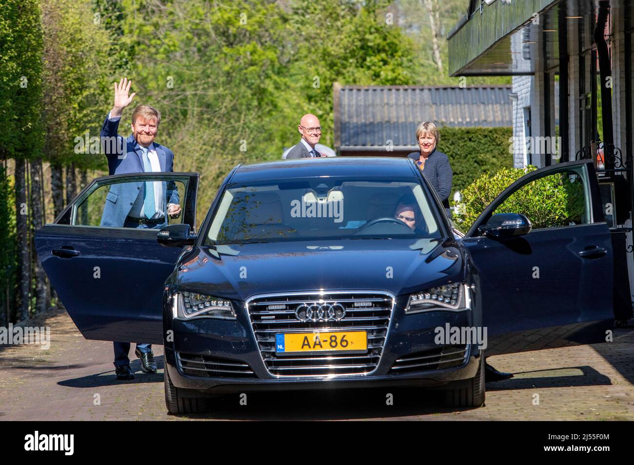 King Willem-Alexander on a working visit about preventing and combating ...