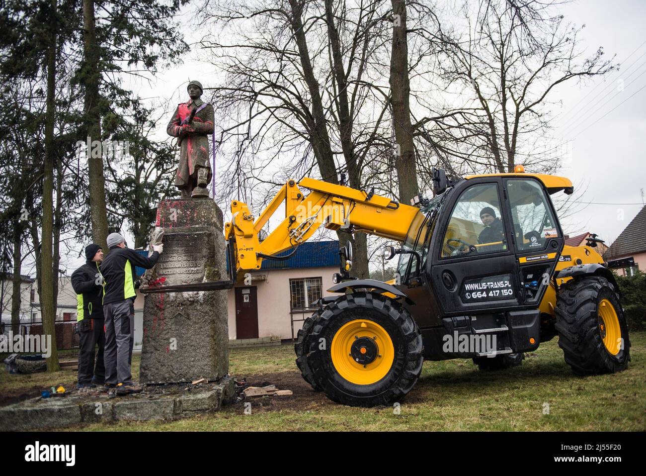Russian workers and soldiers killed hi-res stock photography and images - Alamy