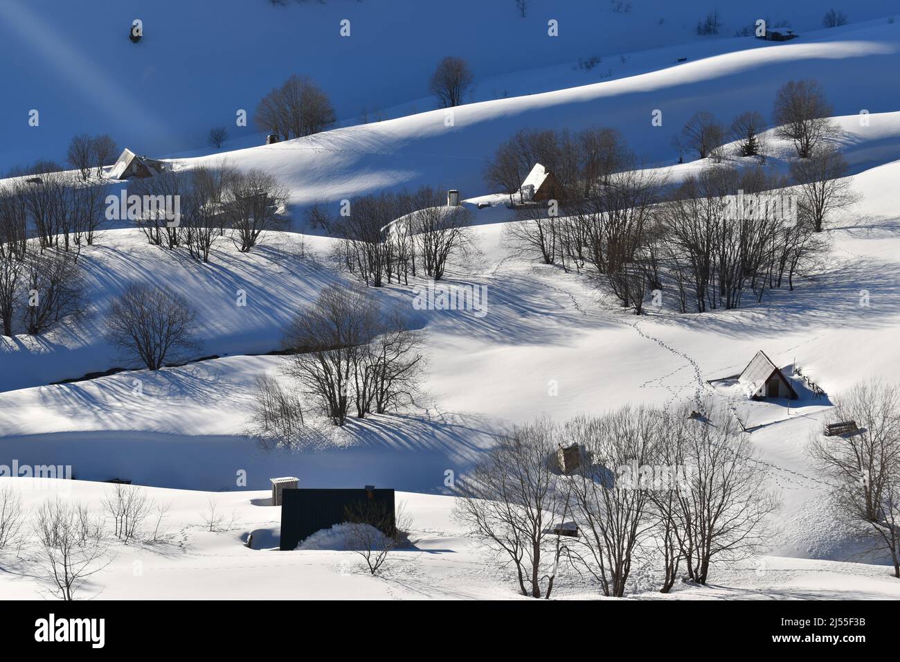 Winter hiking on Zelengora mountain, Part 4 Stock Photo - Alamy
