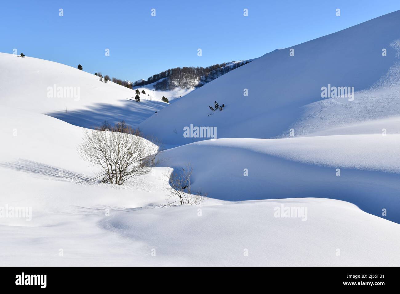 Winter hiking on Zelengora mountain, Part 4 Stock Photo - Alamy