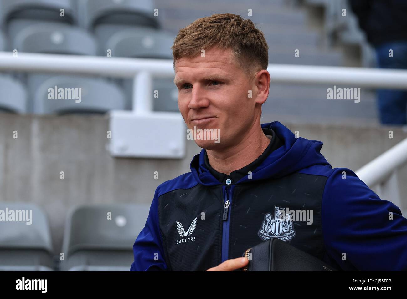 Matt Ritchie #11 of Newcastle United arrives at St. James Park Stock ...