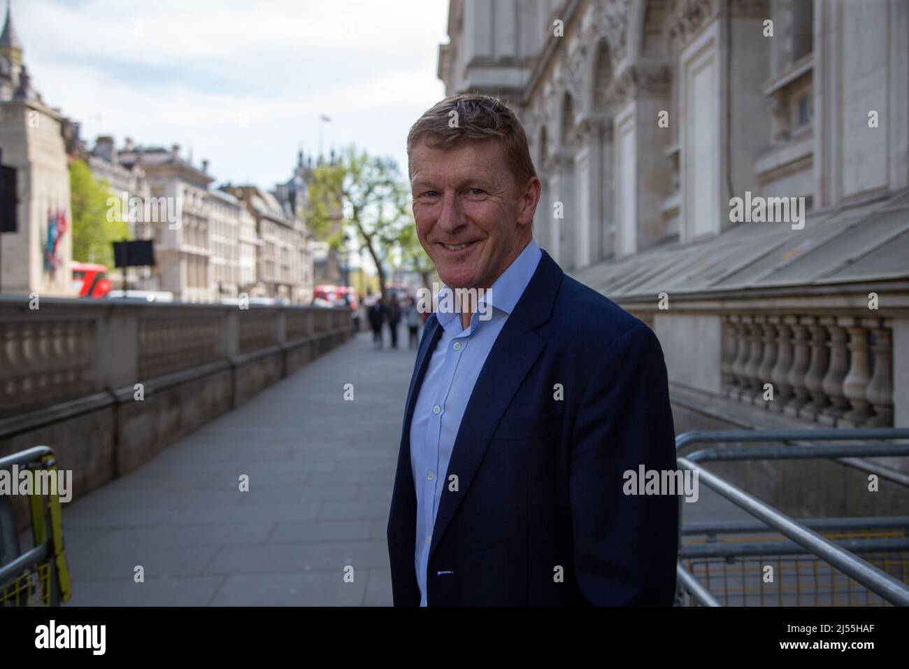 London, England, UK. 20th Apr, 2022. British Army Air Corps officer ...