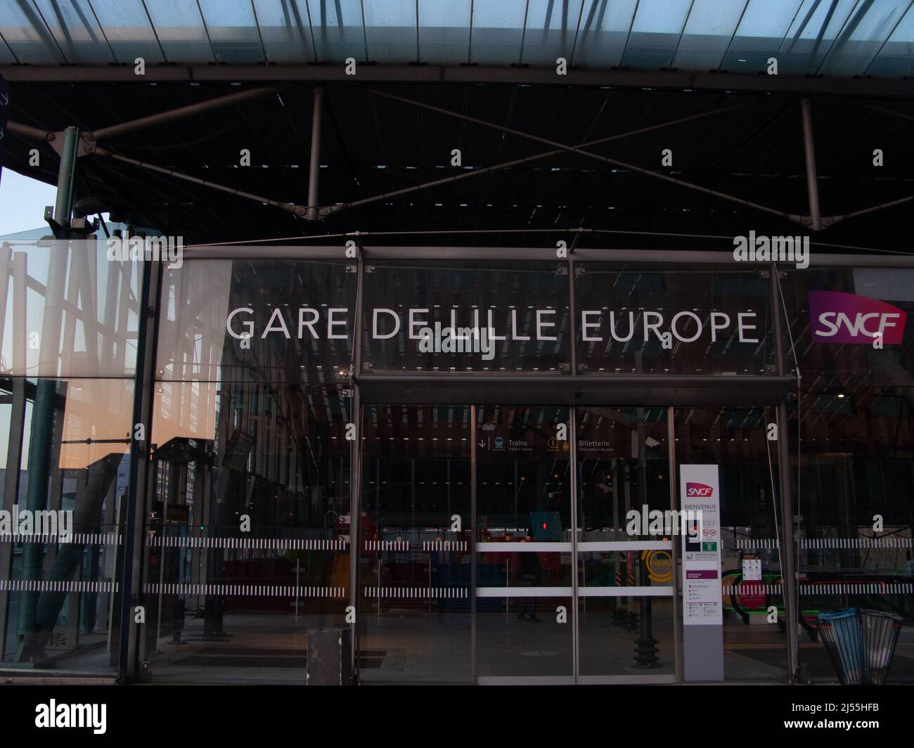 Gare lille europe hi-res stock photography and images - Alamy