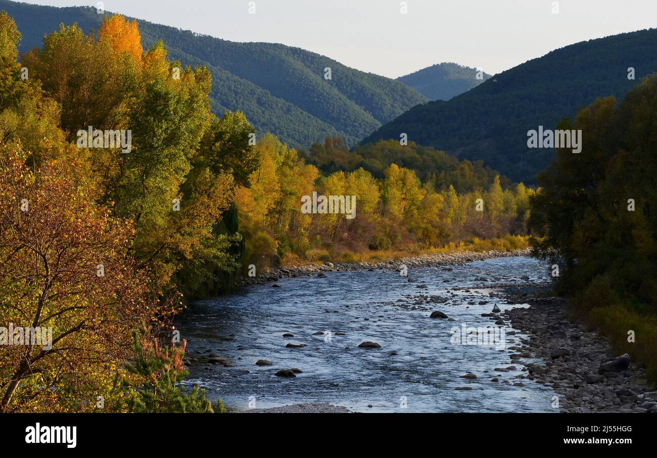 The Cinca river valley in the Aragonese Pyrenees Stock Photo - Alamy