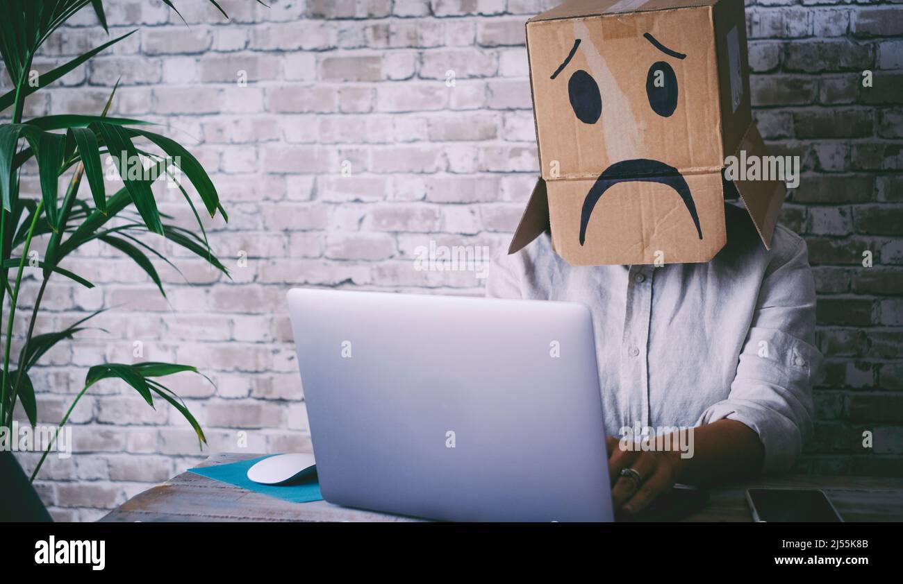 Hidden face id hi-res stock photography and images - Alamy