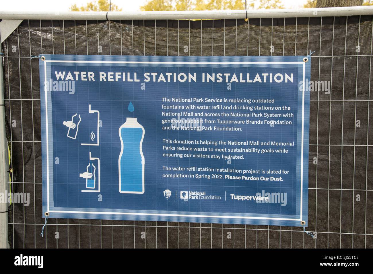 Bottle refilling station hi-res stock photography and images - Alamy