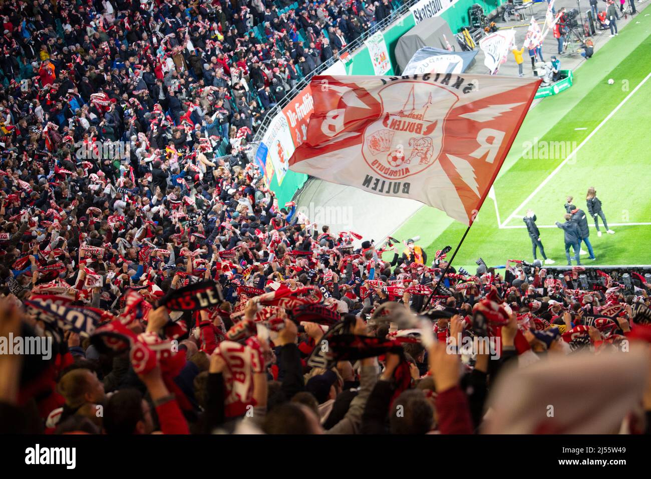 Leipzig, Germany. 20th Apr, 2022. Soccer: DFB Cup, RB Leipzig - 1. FC ...