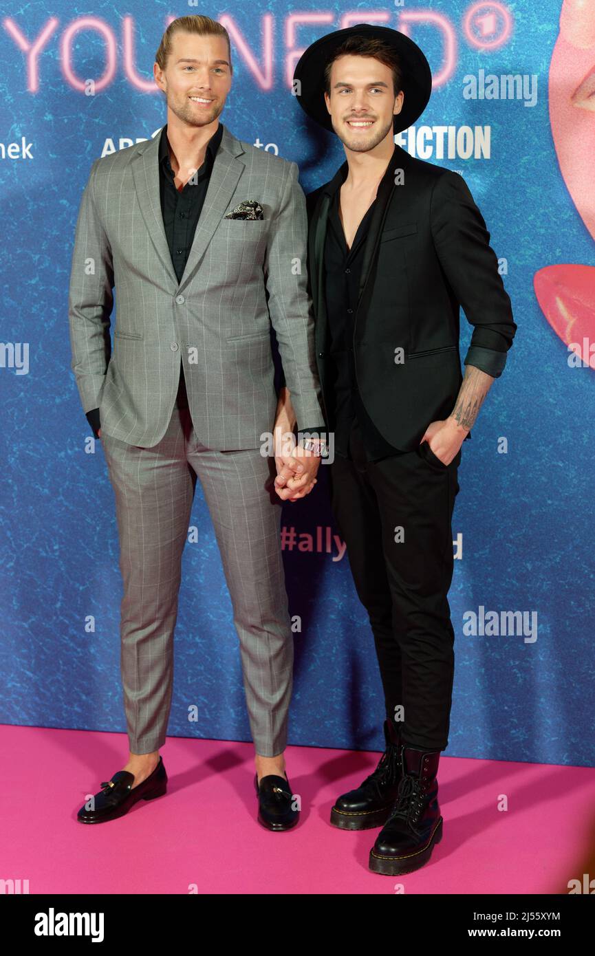 Cologne, Germany. 20th Apr, 2022. Influencers Kim Tränka (l) and ...