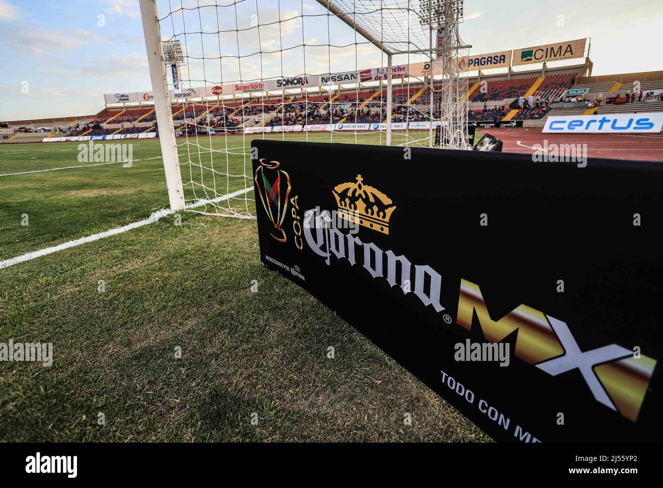 Porteria de futbol hi-res stock photography and images - Alamy