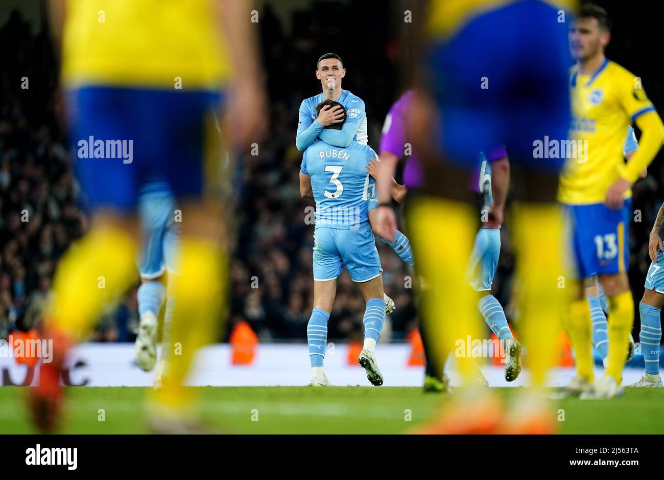 Manchester City's Phil Foden celebrates scoring his sides second goal ...