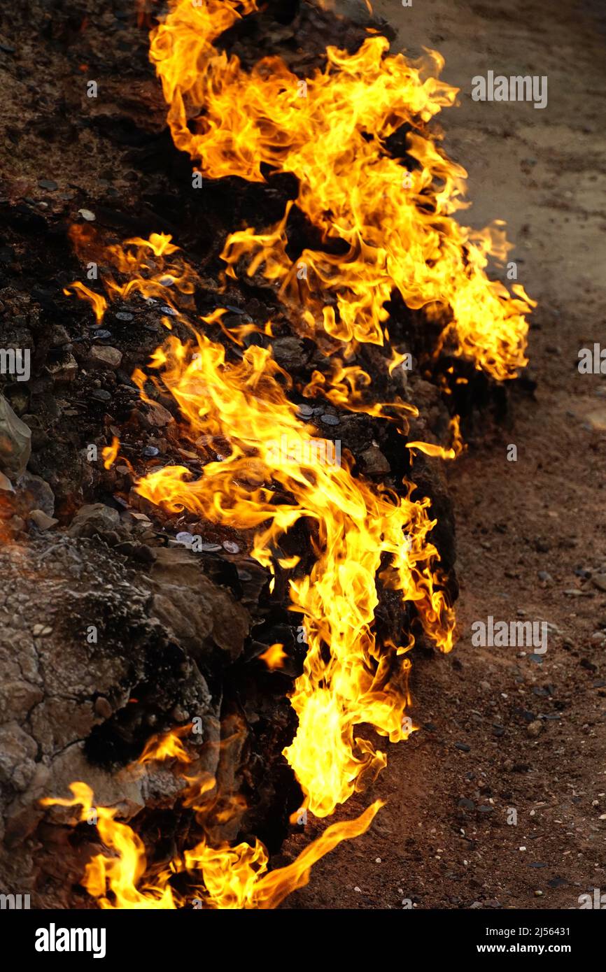 Yanar Dag (burning mountain, brennender Berg, égő hegy), Absheron ...