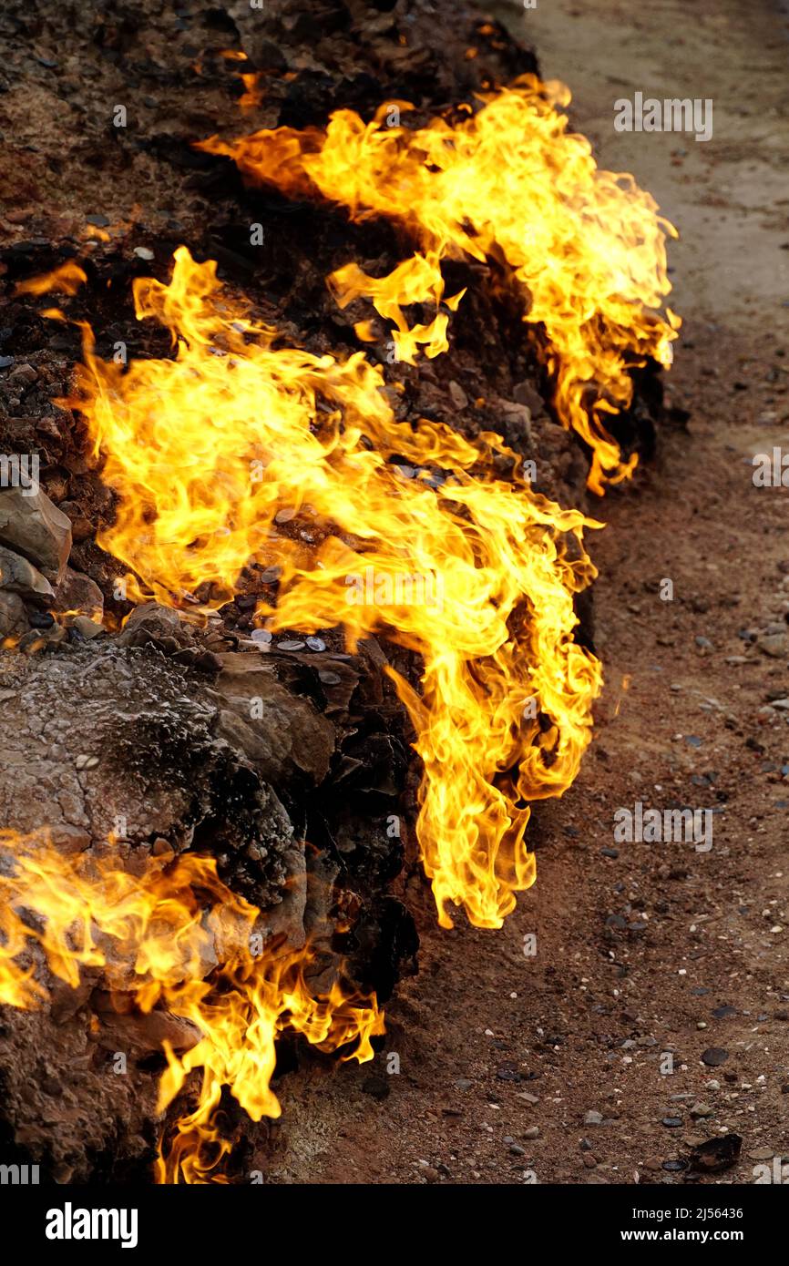 Yanar Dag (burning mountain, brennender Berg, égő hegy), Absheron ...