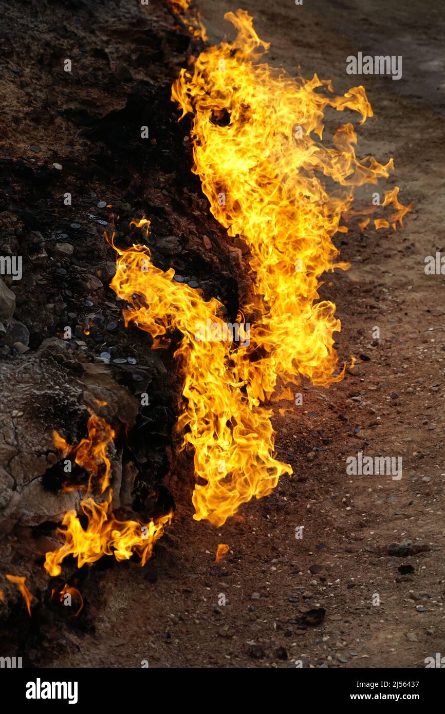 Yanar Dag (burning mountain, brennender Berg, égő hegy), Absheron ...
