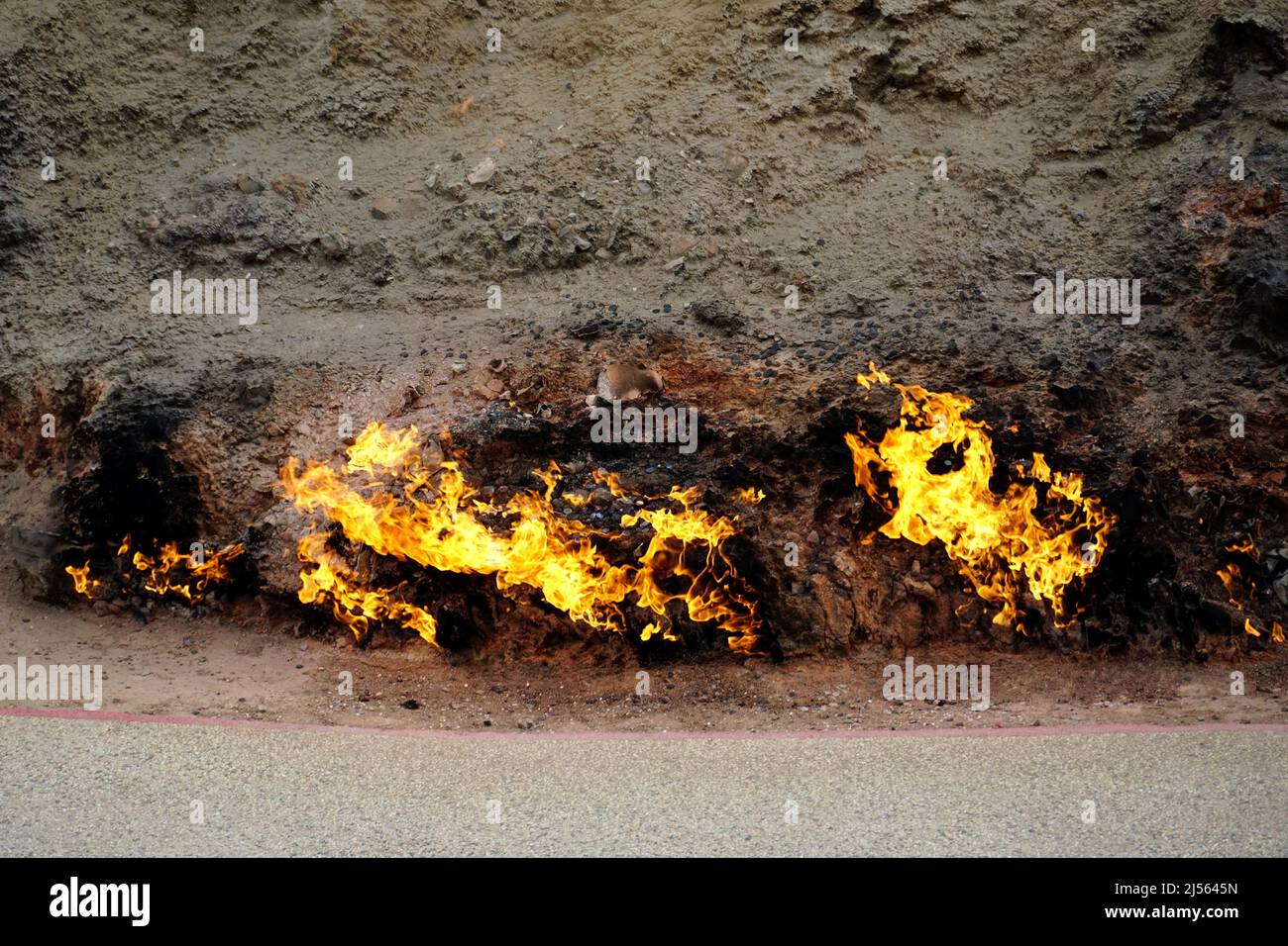 Yanar Dag (burning mountain, brennender Berg, égő hegy), Absheron ...