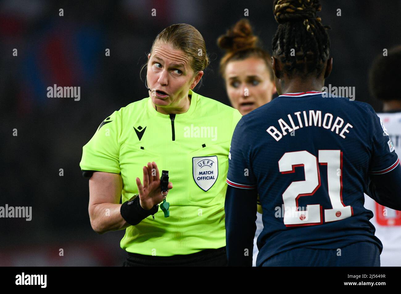 The referee (woman) during the UEFA Women's Champions League, Quarter ...