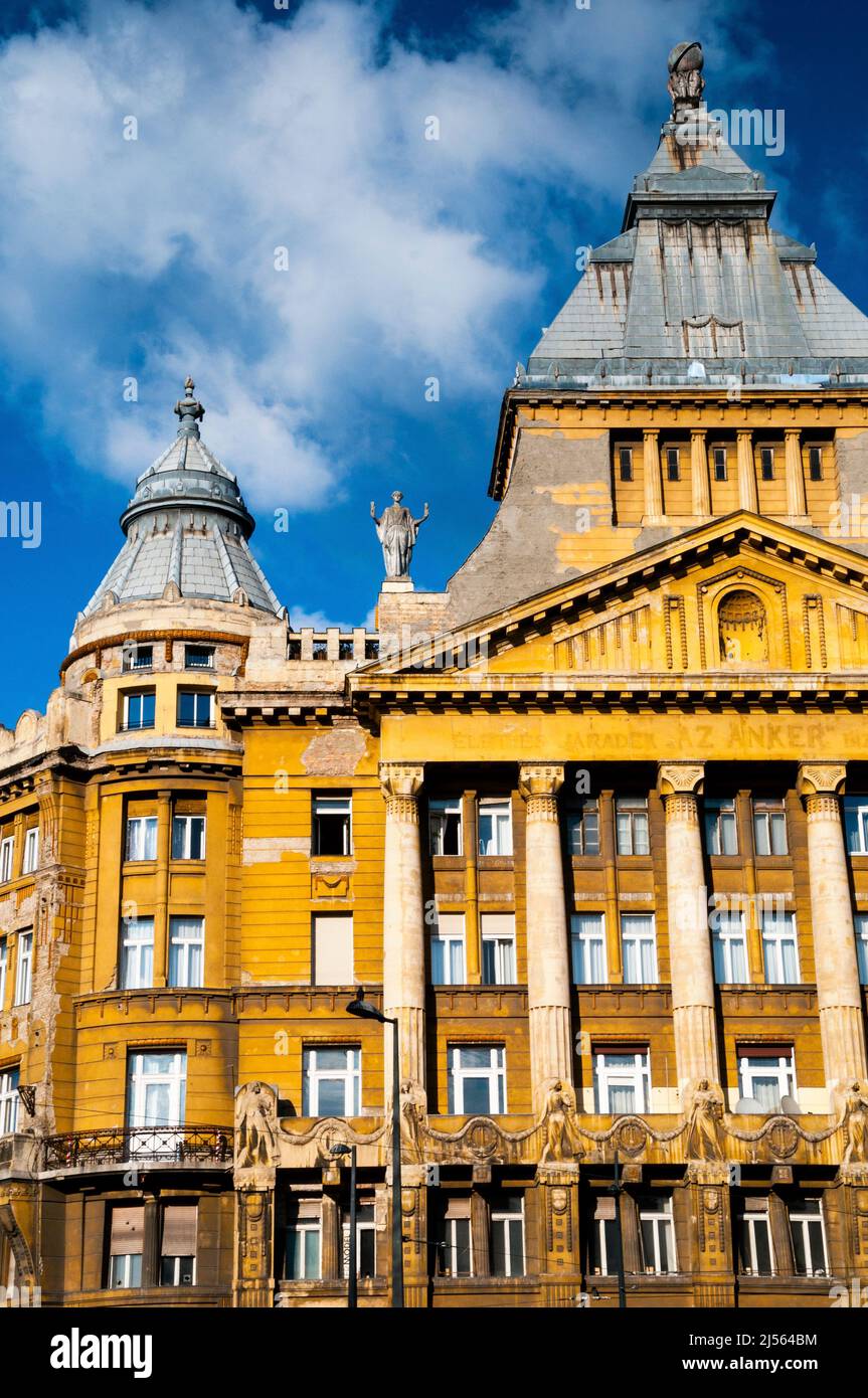 Fluted towers hi-res stock photography and images - Alamy