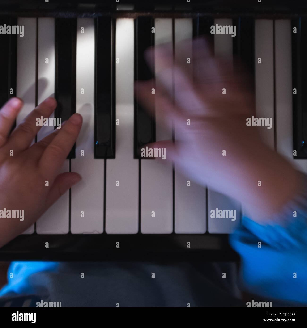 Kids keyboard hi-res stock photography and images - Alamy