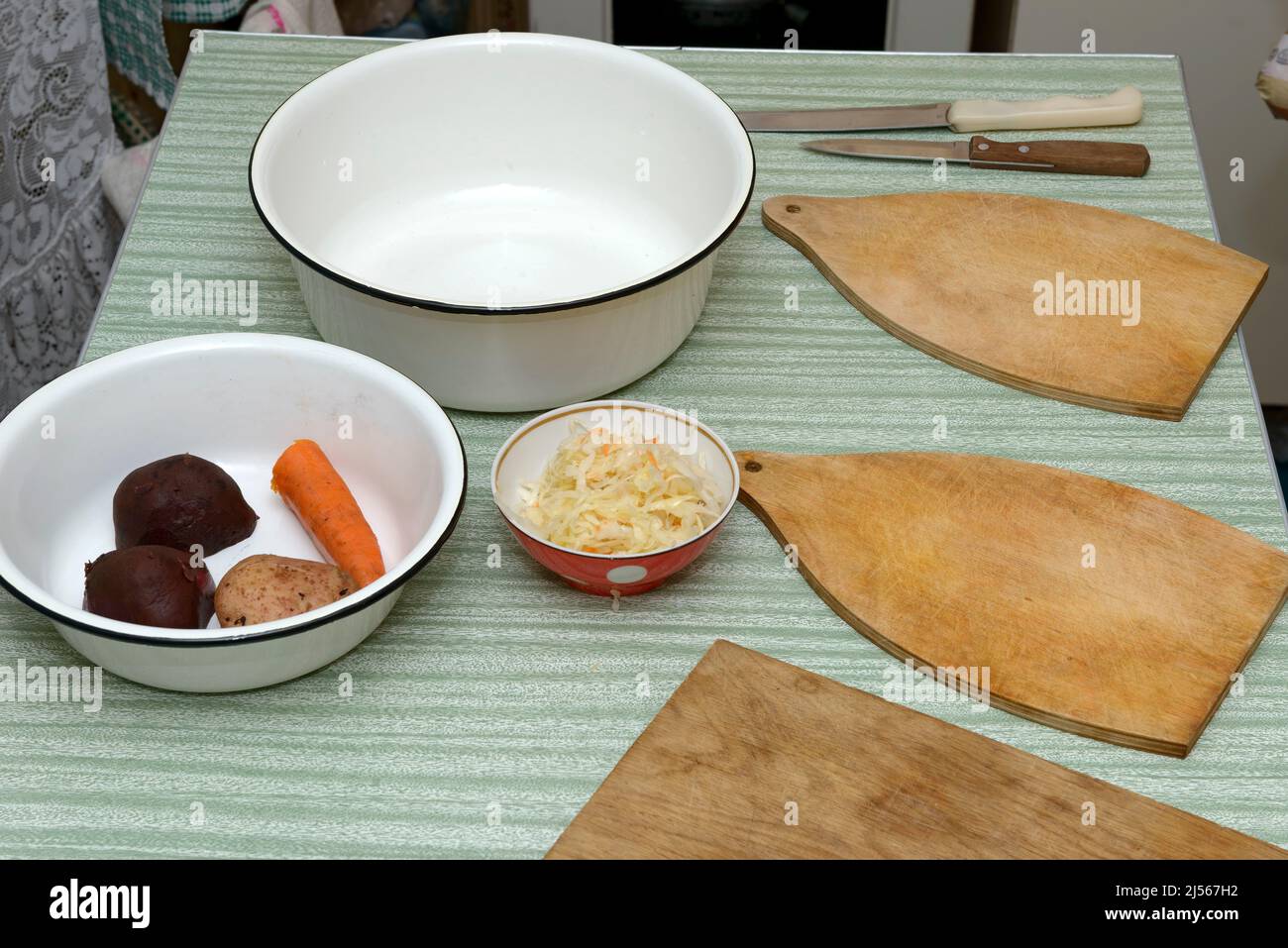 Top angle kitchen cook knife hi-res stock photography and images - Alamy