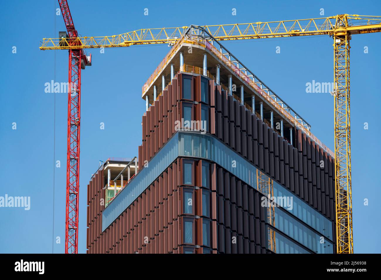 New construction of an office building at Kennedydamm, in Düsseldorf ...