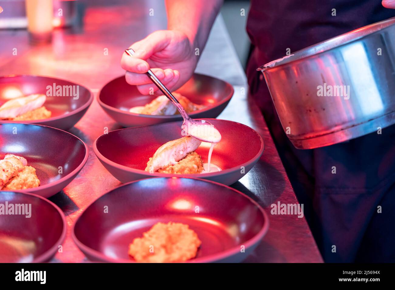 Kitchen of an upscale restaurant, starters are prepared Stock Photo - Alamy