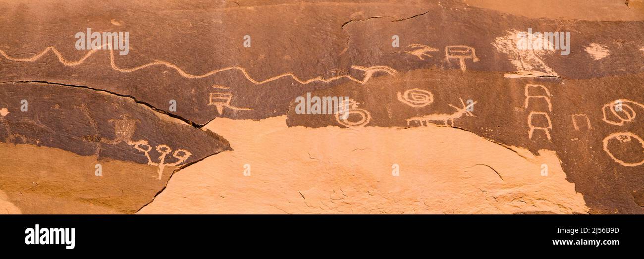 Feathered snake hi-res stock photography and images - Alamy