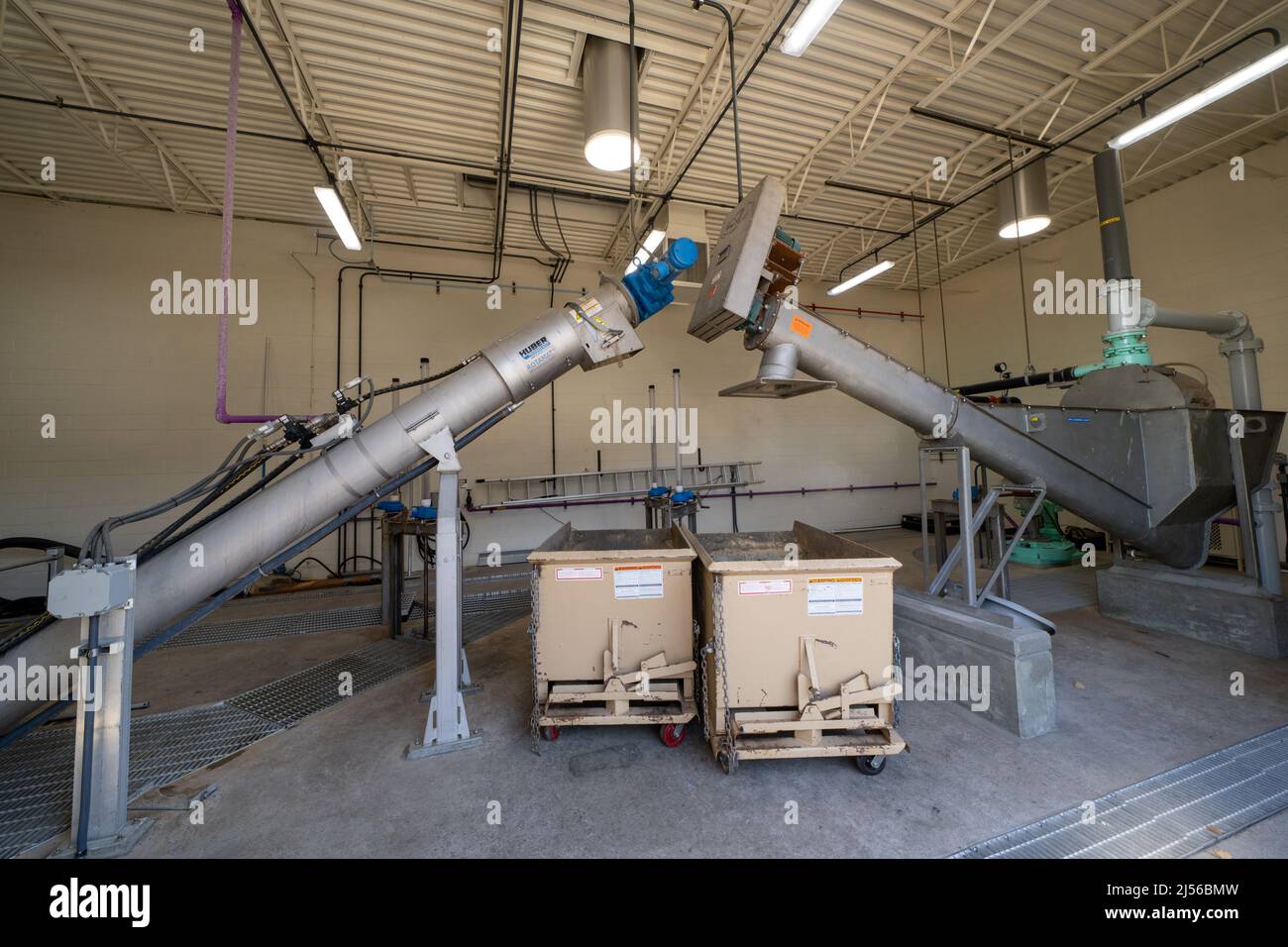 Rotary conveyor hi-res stock photography and images - Alamy
