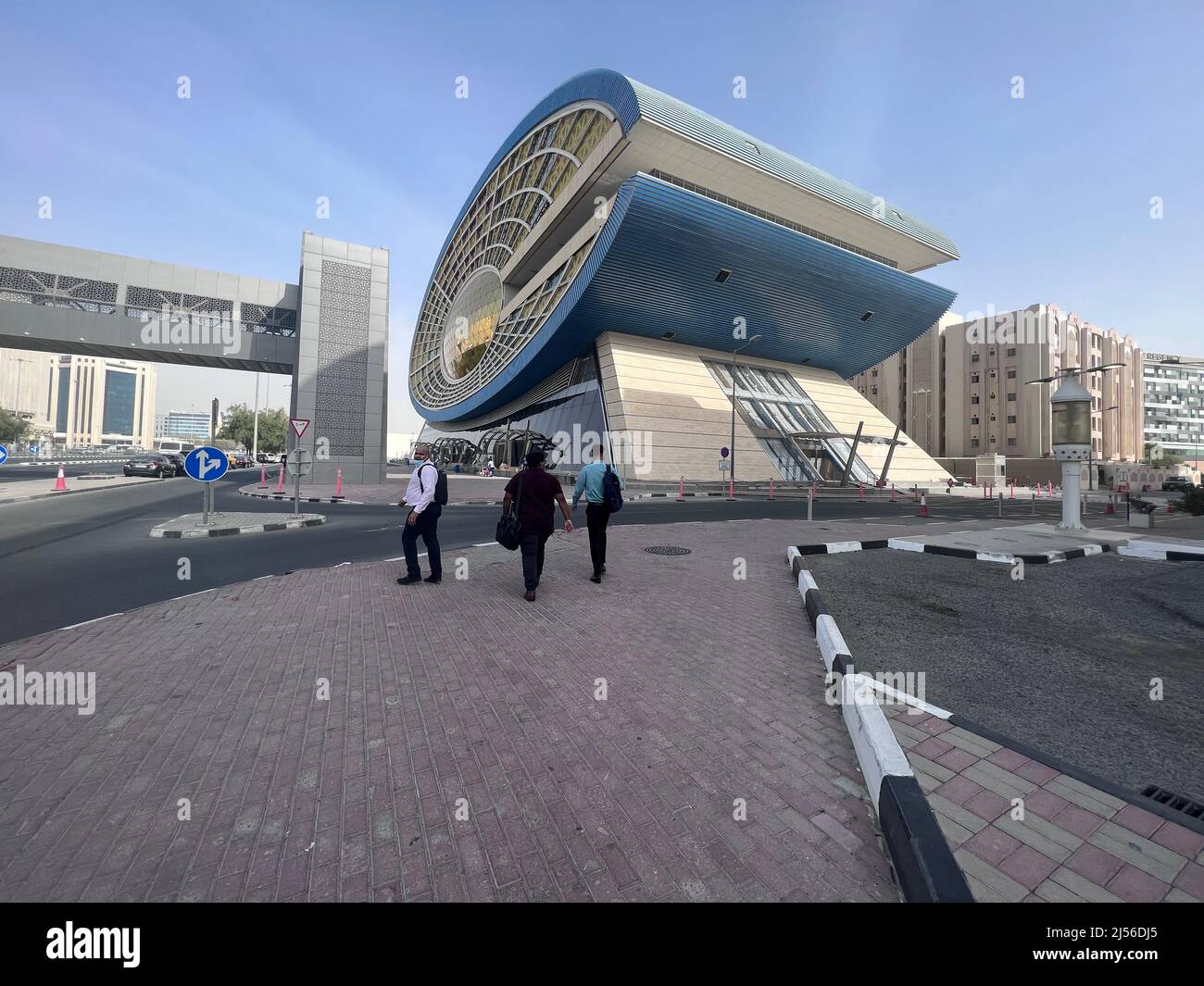 Qatar air building hi-res stock photography and images - Alamy
