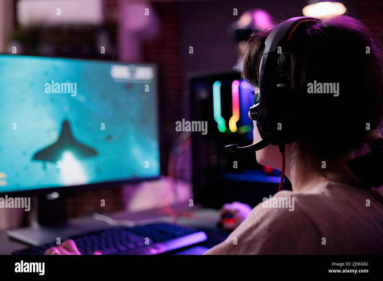 Multiplayer activity hi-res stock photography and images - Alamy