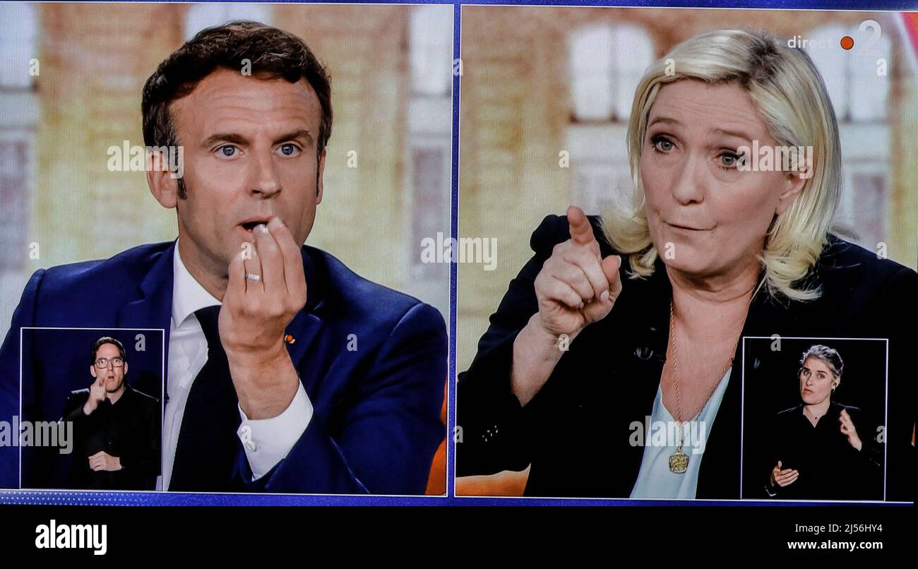 Marine le pen macron hi-res stock photography and images - Alamy