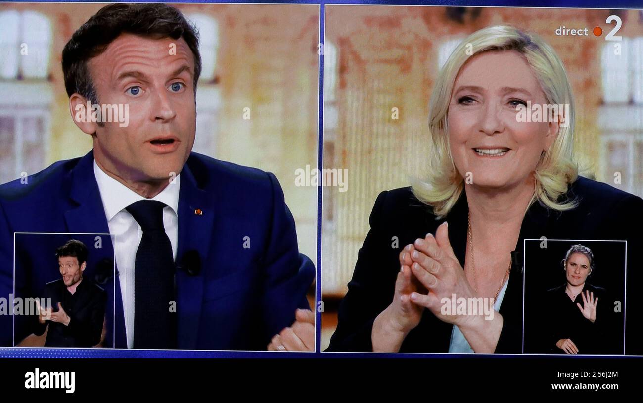 Macron le pen debate hi-res stock photography and images - Alamy