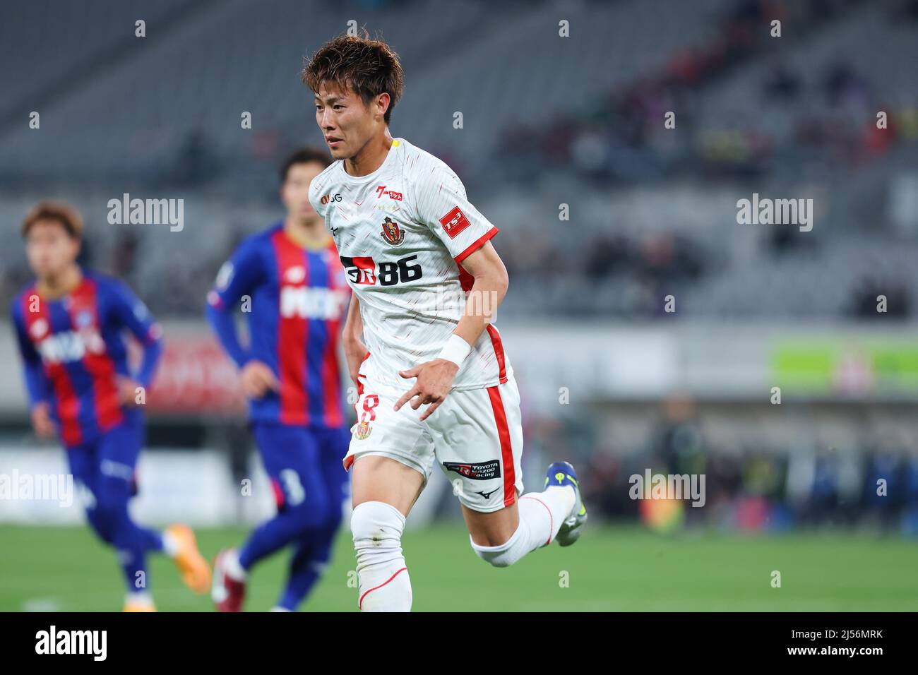 Ajinomoto Stadium, Tokyo, Japan. 20th Apr, 2022. Yoichiro Kakitani ...