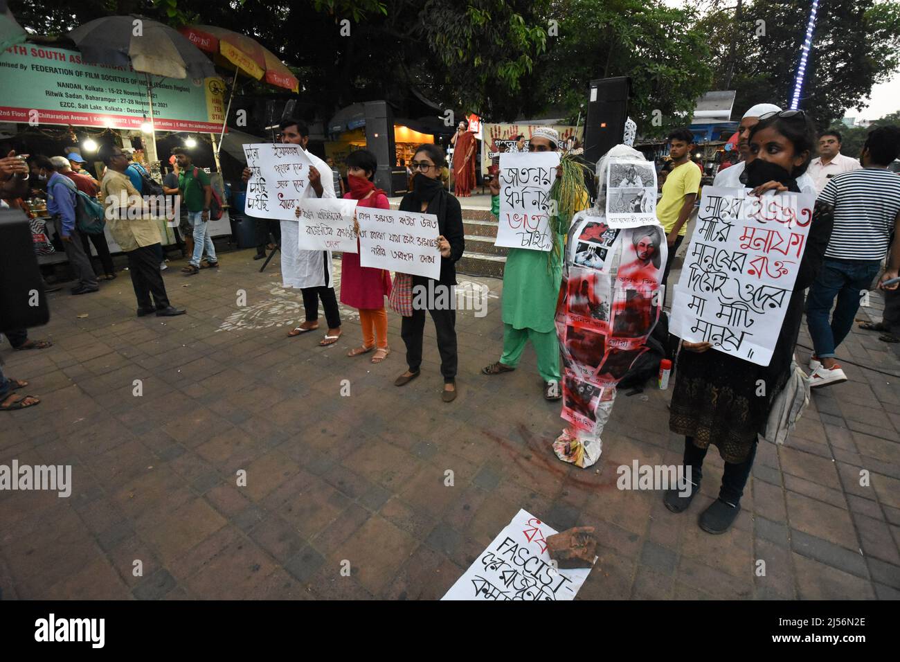 Kolkata, West Bengal, India. 20th Apr, 2022. Activists hold posters to ...