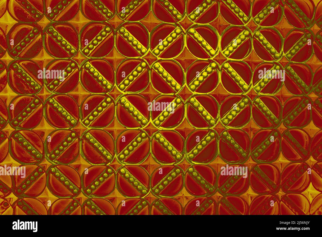 Orange net cube hi-res stock photography and images - Alamy