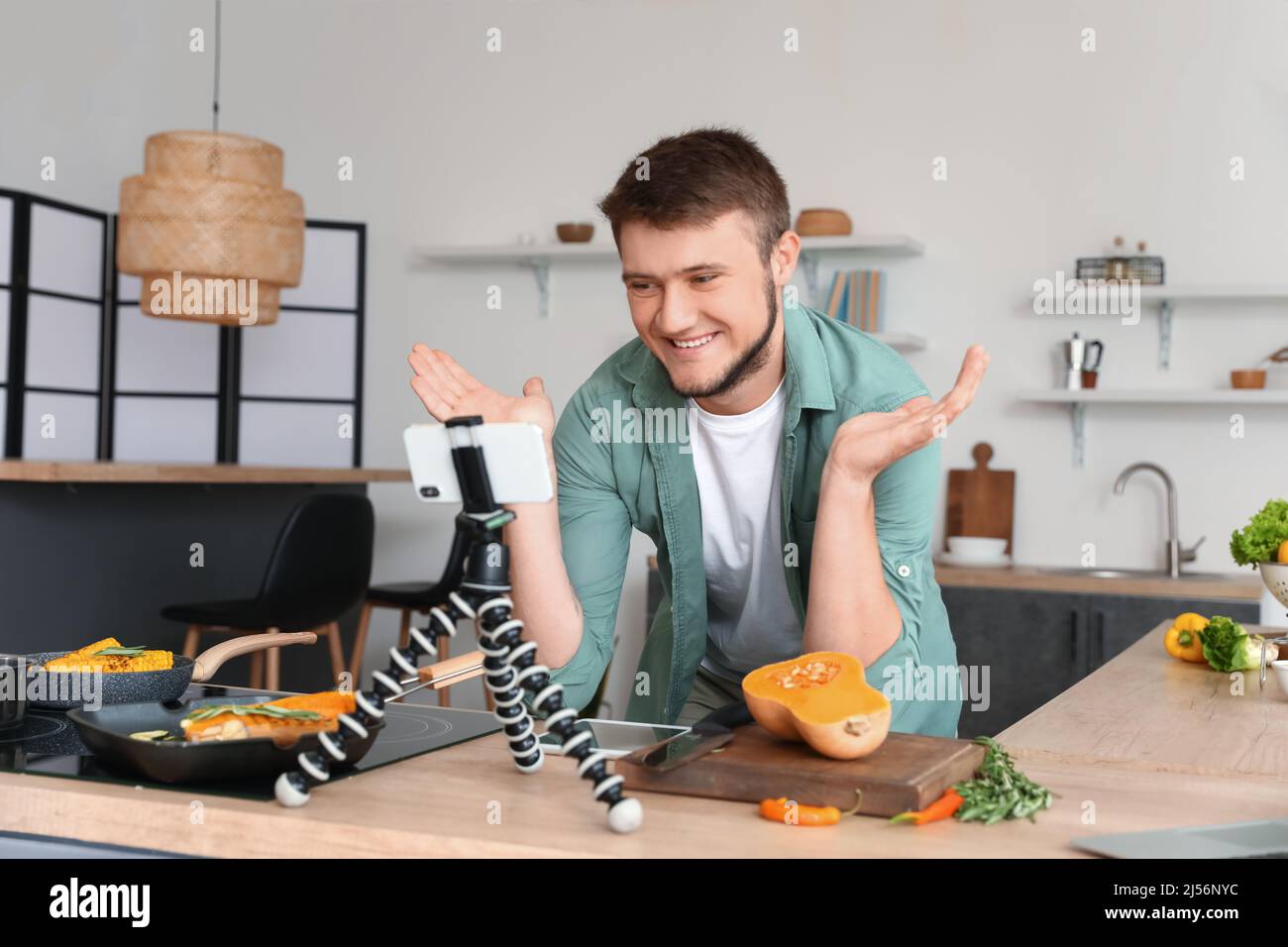Cooking video tutorial hi-res stock photography and images - Alamy