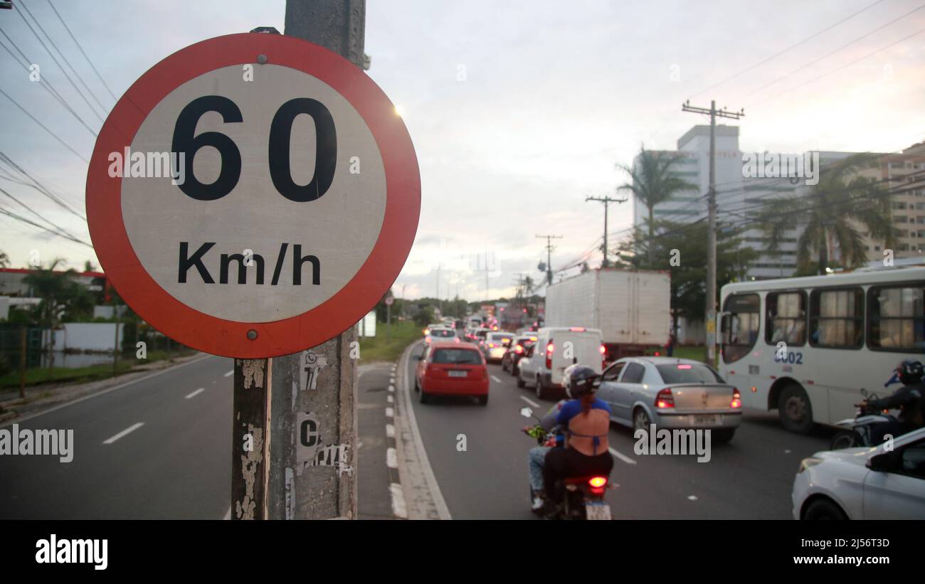 60 miles per hour sign hi-res stock photography and images - Alamy