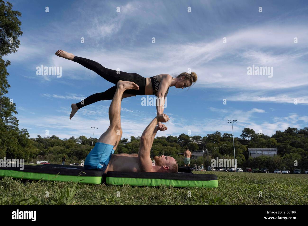 Austin, Texas, USA. 17th Oct, 2021. Practicing yoga poses in south ...