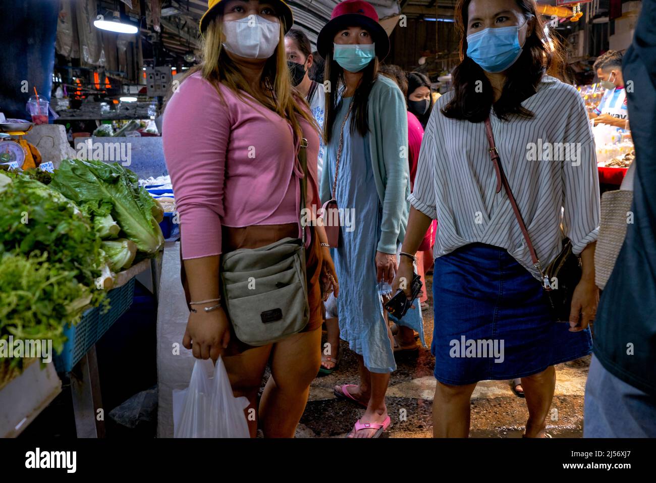 Crowded place. People shopping in an indoor market place, Thailand ...