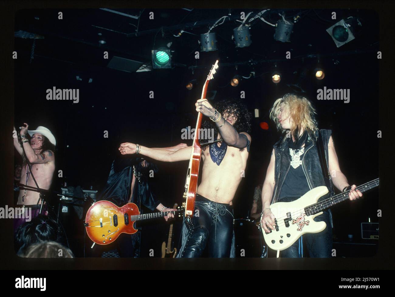 Guns n roses 1987 hi-res stock photography and images - Alamy