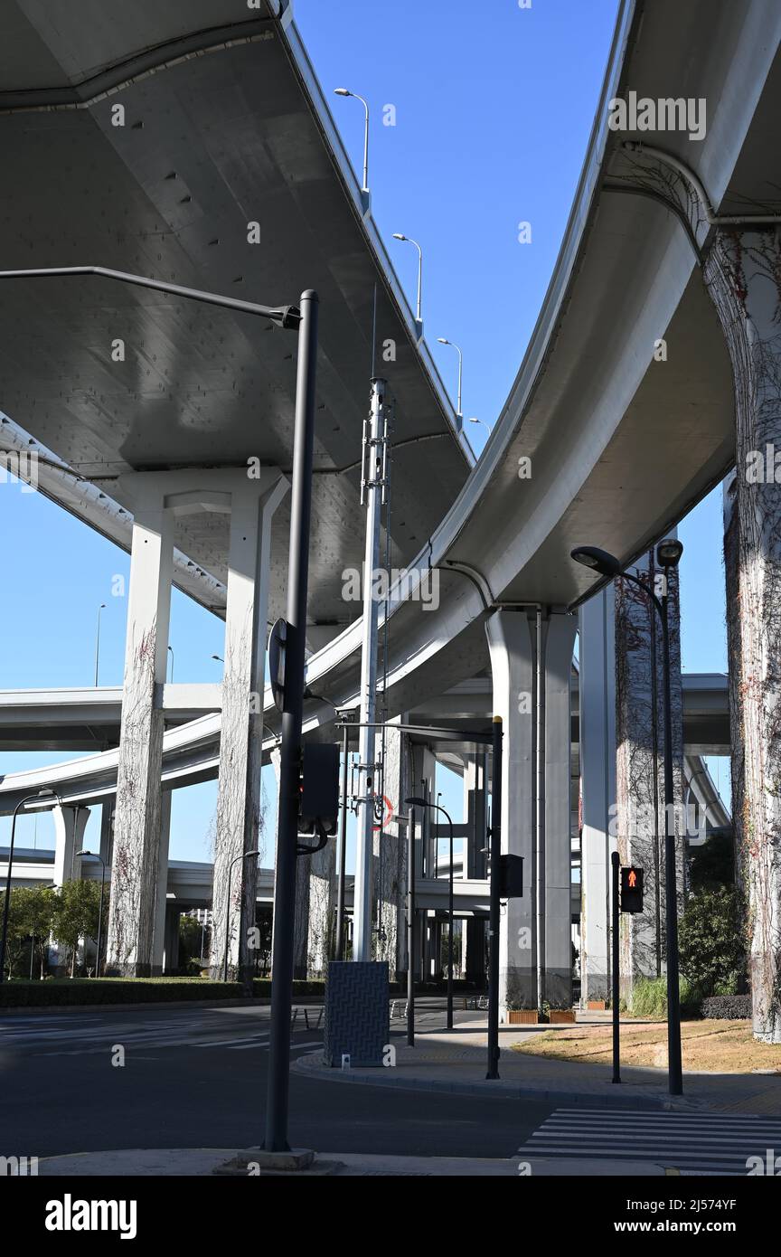 Exploring the Shanghai Suburbs on a sunny spring day Stock Photo - Alamy