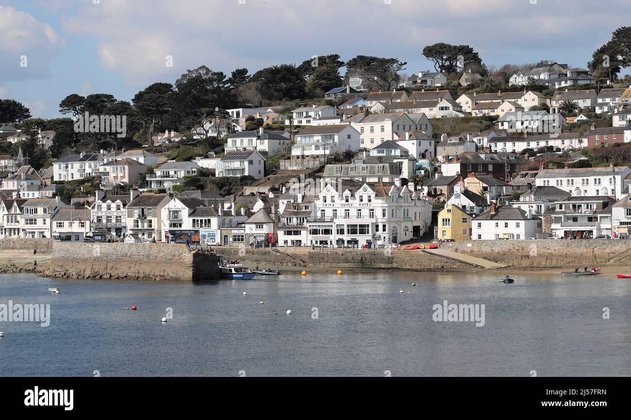 Panorama of the Cornish seaside village of St Mawes, Cornwall, UK Stock ...