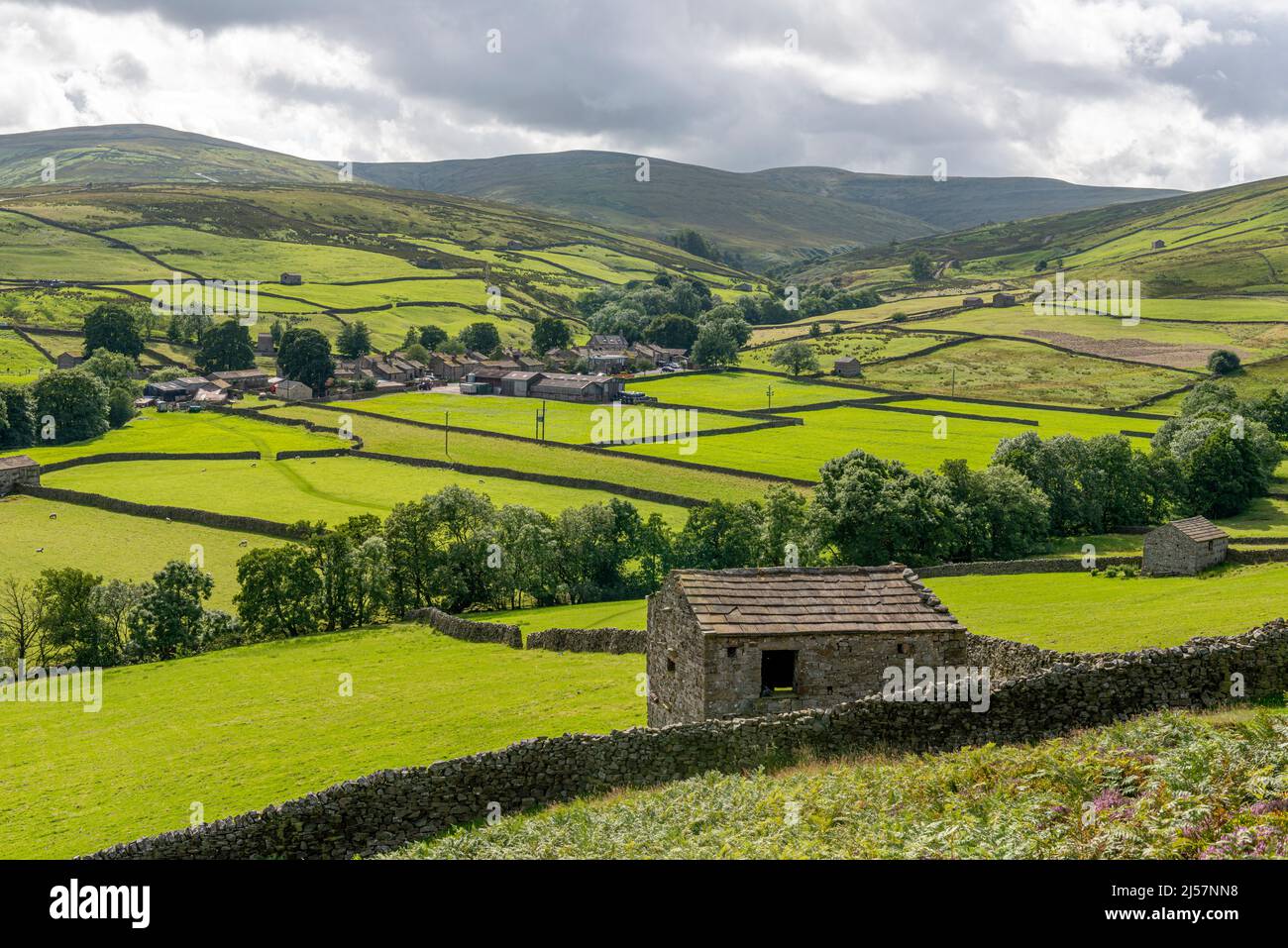 Swaledale from Thwaite Stock Photo - Alamy