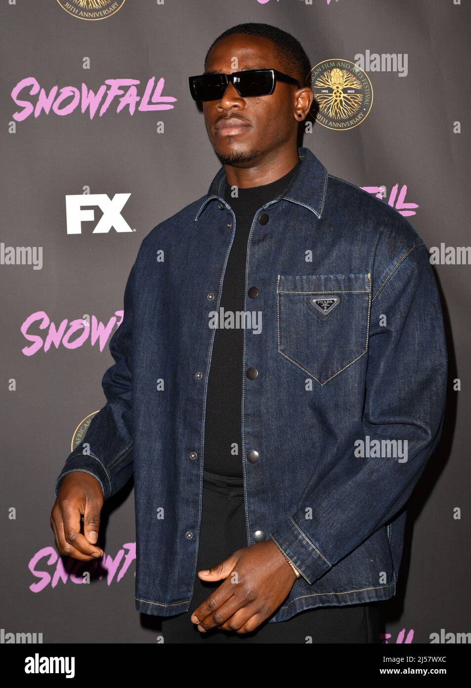 Damson idris snowfall hi-res stock photography and images - Alamy